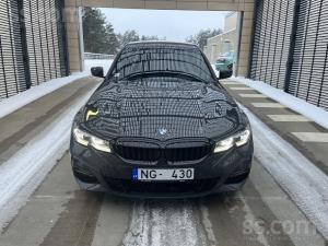 Grey BMW 320 2022 in Riga, with an engine capacity of 2.00 L and mileage of 79 thousand km for 31800 €, photo 3 on AUTOMOTO.COM.LV