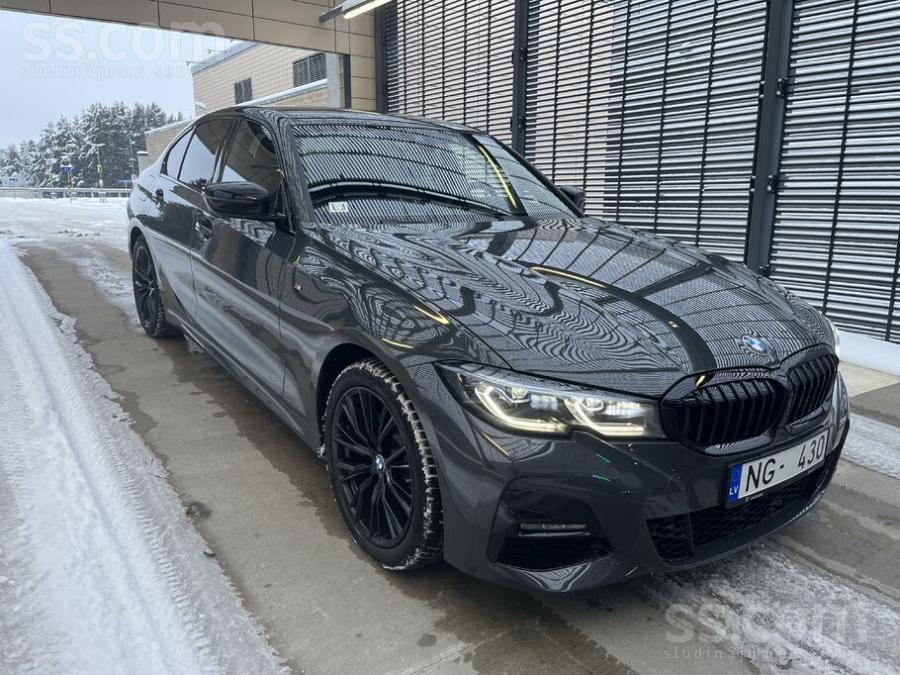 Grey BMW 320 2022 in Riga, with an engine capacity of 2.00 L and mileage of 79 thousand km for 31800 €, photo 4 on AUTOMOTO.COM.LV