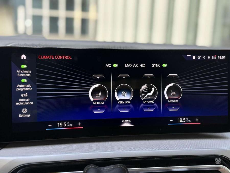 Grey BMW 320 2023 in Vilnius, with an engine capacity of 2.00 L and mileage of 149 thousand km for 24999 €, photo 12 on AUTOMOTO.COM.LV