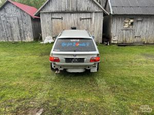 Pelēks BMW 320 1999 Šilalė, ar dzinēja tilpumu 2.00 L un nobraukumu 205 tūkst. km par 750 €, foto 5 vietnē AUTOMOTO.COM.LV