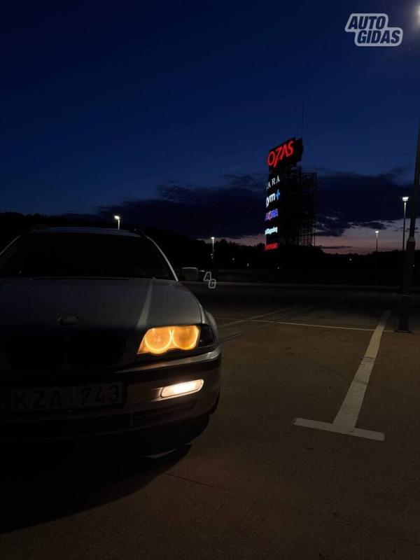 Pelēks BMW 320 2000 Viļņa, ar dzinēja tilpumu 2.00 L un nobraukumu 323 tūkst. km par 900 €, foto 1 vietnē AUTOMOTO.COM.LV