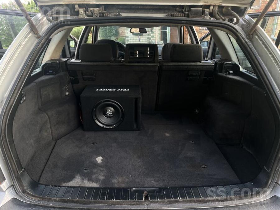 Grey BMW 320 2000 in Liepaja, with an engine capacity of 2.00 L and mileage of 408 thousand km for 1700 €, photo 15 on AUTOMOTO.COM.LV