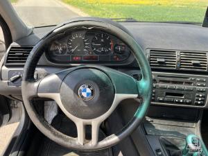 Pelēks BMW 320 2001 Ukmergė, ar dzinēja tilpumu 2.00 L un nobraukumu 327 tūkst. km par 850 €, foto 10 vietnē AUTOMOTO.COM.LV