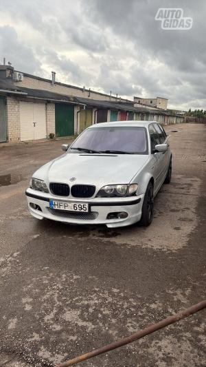 Grey BMW 320 2001 in Klaipeda, with an engine capacity of 2.00 L and mileage of 313 thousand km for 1350 €, photo 4 on AUTOMOTO.COM.LV