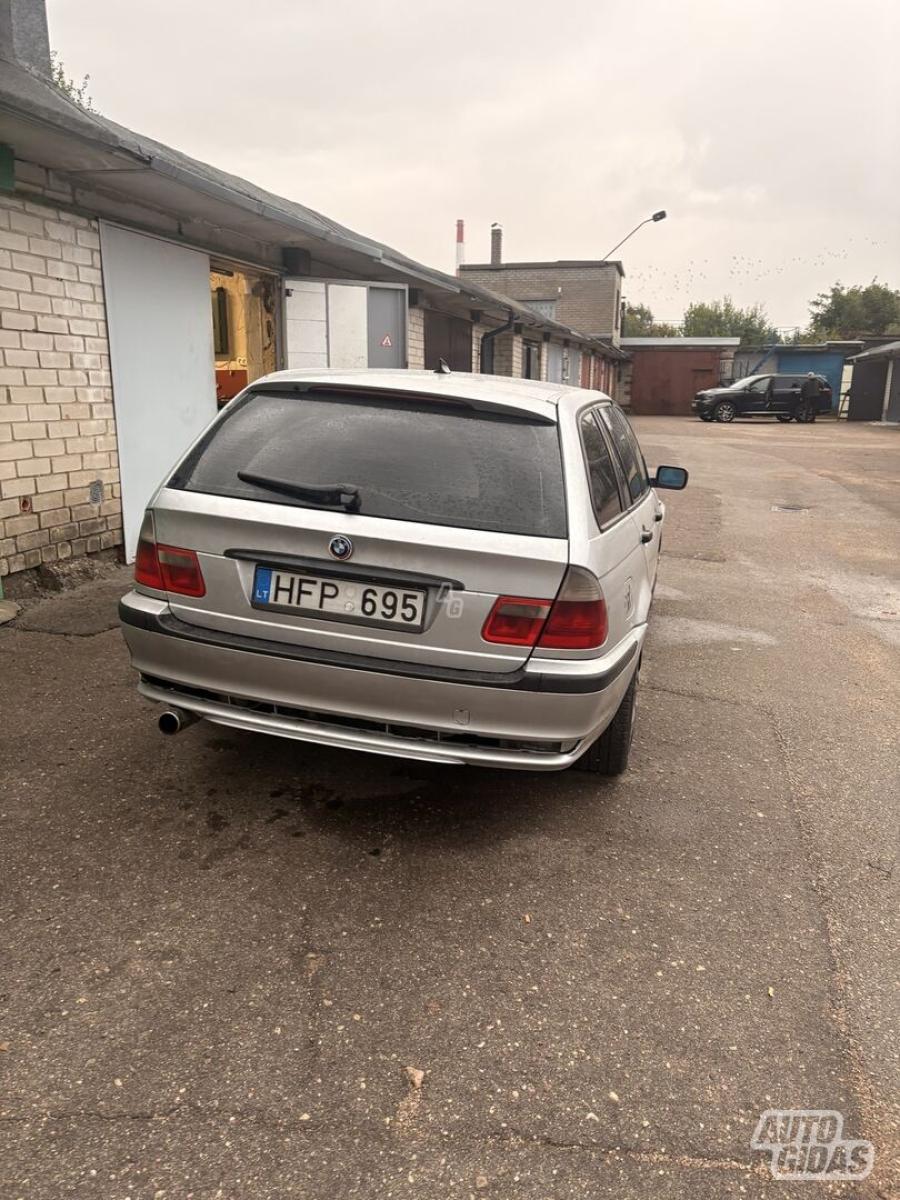 Grey BMW 320 2001 in Klaipeda, with an engine capacity of 2.00 L and mileage of 313 thousand km for 1350 €, photo 8 on AUTOMOTO.COM.LV