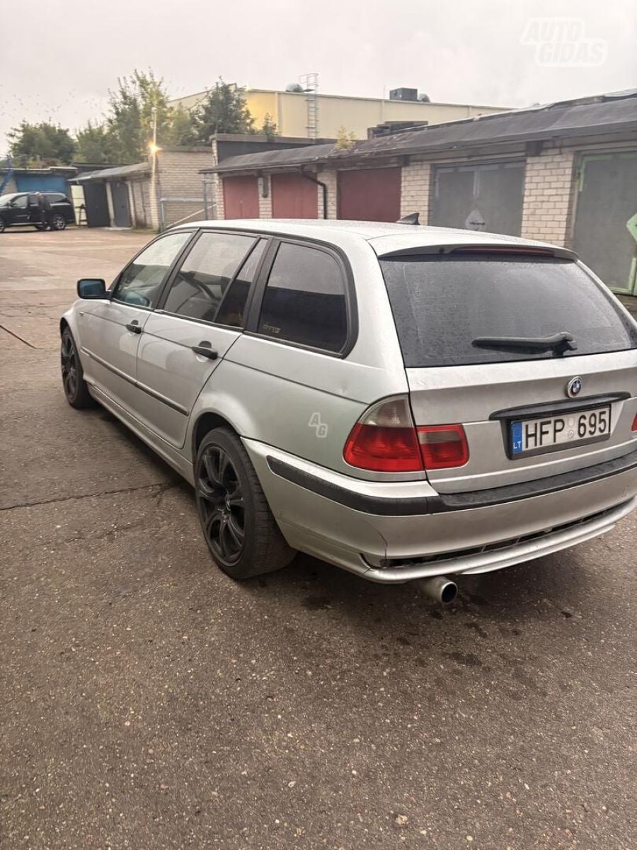Grey BMW 320 2001 in Klaipeda, with an engine capacity of 2.00 L and mileage of 313 thousand km for 1350 €, photo 9 on AUTOMOTO.COM.LV