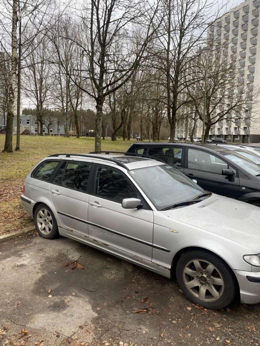 Pelēks BMW 320 2002 Viļņa, ar dzinēja tilpumu 2.00 L un nobraukumu 320 tūkst. km par 800 €, foto 2 vietnē AUTOMOTO.COM.LV