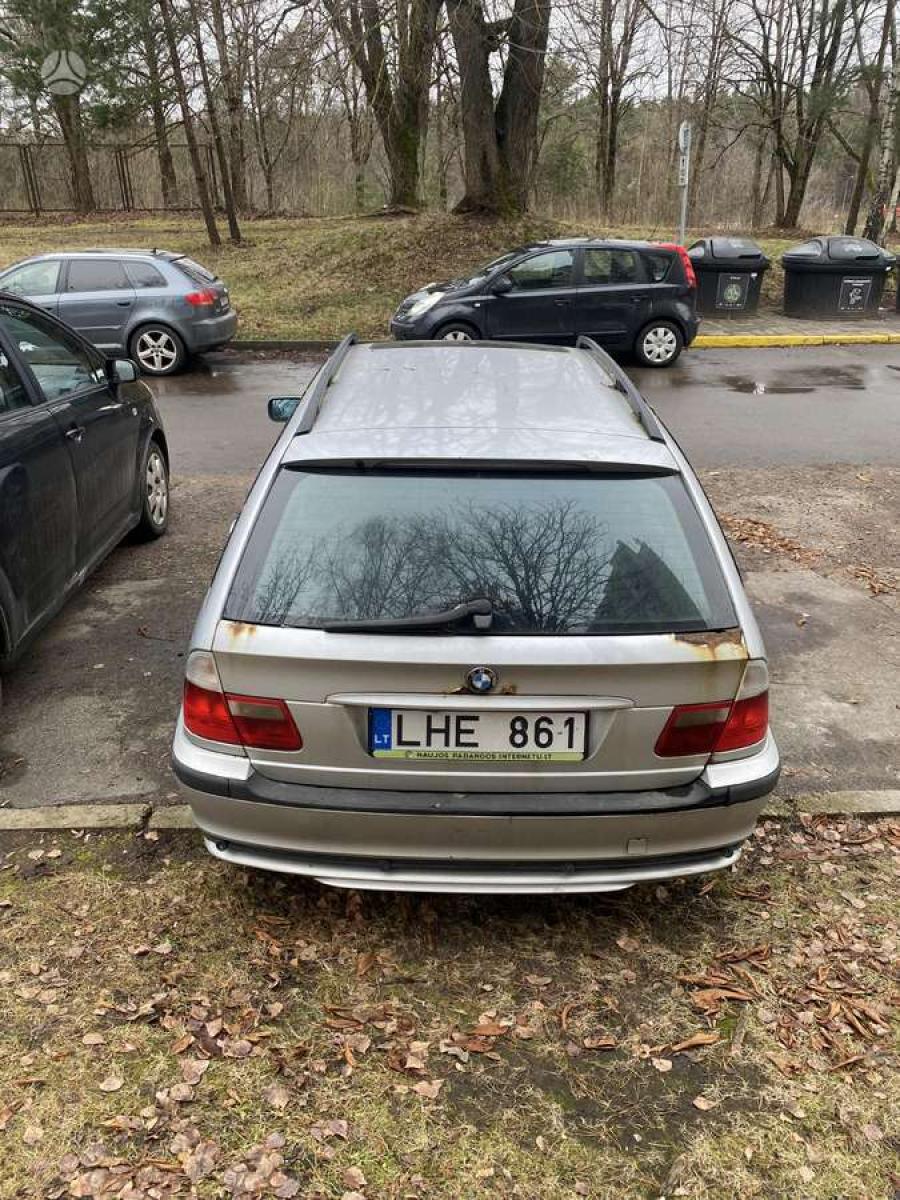 Pelēks BMW 320 2002 Viļņa, ar dzinēja tilpumu 2.00 L un nobraukumu 320 tūkst. km par 800 €, foto 3 vietnē AUTOMOTO.COM.LV