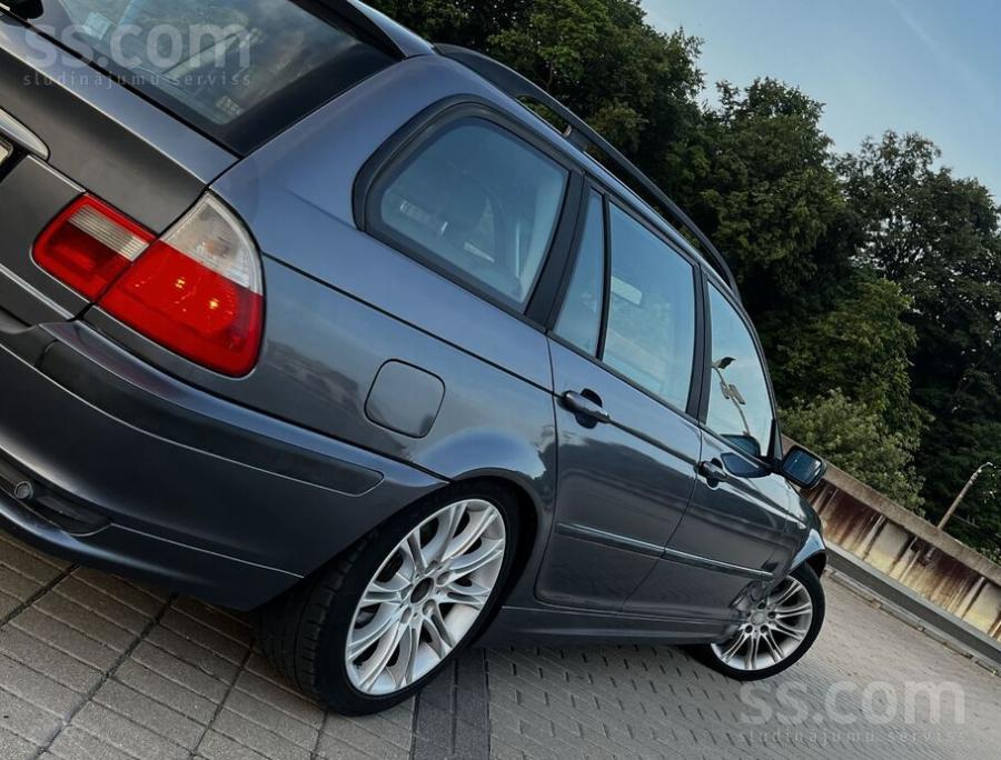 Grey BMW 320 2002 in Riga, with an engine capacity of 2.00 L and mileage of 313 thousand km for 2400 €, photo 12 on AUTOMOTO.COM.LV