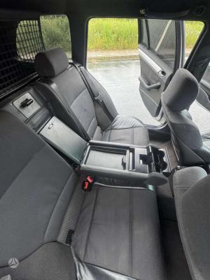 Pelēks BMW 320 2002 Viļņa, ar dzinēja tilpumu 2.00 L un nobraukumu 258 tūkst. km par 2000 €, foto 13 vietnē AUTOMOTO.COM.LV