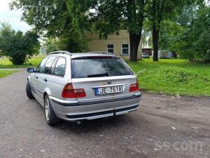 Pelēks BMW 320 2002 Jūrmala, ar dzinēja tilpumu 2.00 L un nobraukumu 413 tūkst. km par 1400 €, foto 3 vietnē AUTOMOTO.COM.LV