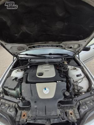 Grey BMW 320 2002 in Vilnius, with an engine capacity of 2.00 L and mileage of 329 thousand km for 2550 €, photo 11 on AUTOMOTO.COM.LV