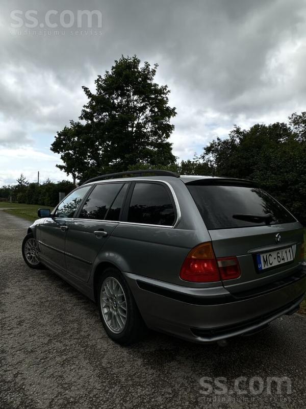 Grey BMW 320 2003 in Riga, with an engine capacity of 2.00 L and mileage of 335 thousand km for 3000 €, photo 3 on AUTOMOTO.COM.LV
