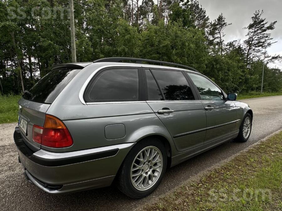 Grey BMW 320 2003 in Riga, with an engine capacity of 2.00 L and mileage of 335 thousand km for 3000 €, photo 4 on AUTOMOTO.COM.LV