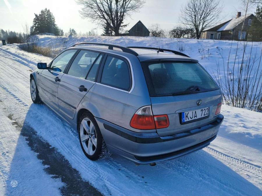 Grey BMW 320 2003 in Radviliskis, with an engine capacity of 2.00 L and mileage of 407 thousand km for 1500 €, photo 3 on AUTOMOTO.COM.LV