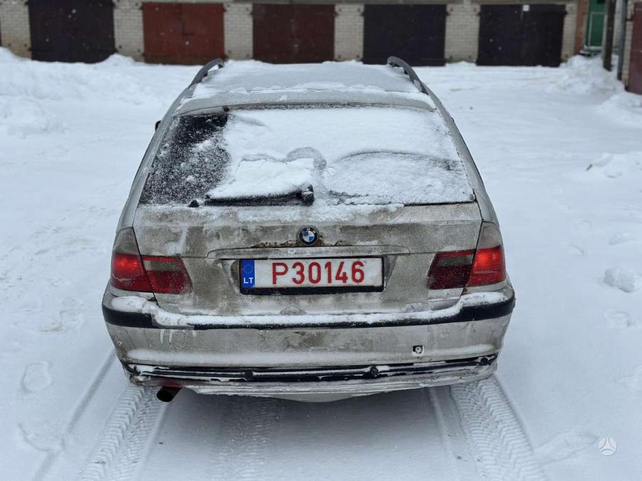 Pelēks BMW 320 2003 Ukmergė, ar dzinēja tilpumu 2.00 L un nobraukumu 505 tūkst. km par 700 €, foto 5 vietnē AUTOMOTO.COM.LV