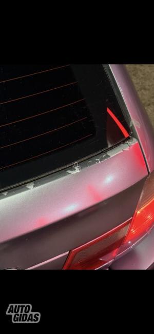 Pelēks BMW 320 2003 Viļņa, ar dzinēja tilpumu 2.00 L un nobraukumu 420 tūkst. km par 1750 €, foto 21 vietnē AUTOMOTO.COM.LV