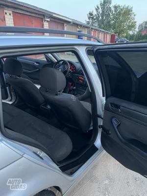 Pelēks BMW 320 2003 Šauļi, ar dzinēja tilpumu 2.00 L un nobraukumu 460 tūkst. km par 1600 €, foto 11 vietnē AUTOMOTO.COM.LV