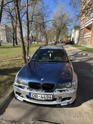 Pelēks BMW 320 2003 Daugavpils, ar dzinēja tilpumu 2.00 L un nobraukumu 444 tūkst. km par 1700 €, foto 6 vietnē AUTOMOTO.COM.LV