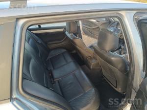 Grey BMW 320 2003 in Riga, with an engine capacity of 2.00 L and mileage of 414 thousand km for 1800 €, photo 7 on AUTOMOTO.COM.LV