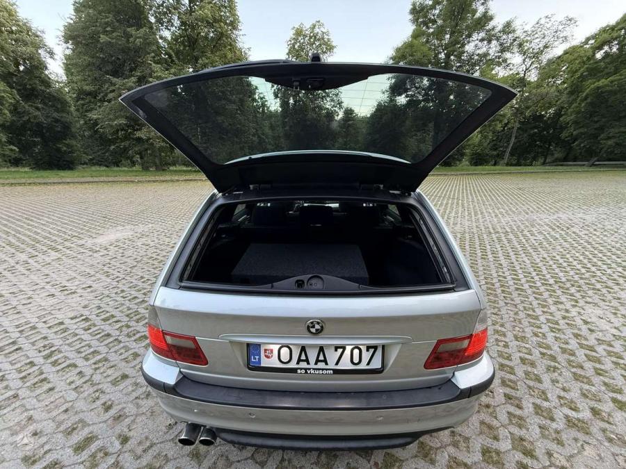 Grey BMW 320 2003 in Vilnius, with an engine capacity of 2.00 L and mileage of 300 thousand km for 4700 €, photo 12 on AUTOMOTO.COM.LV