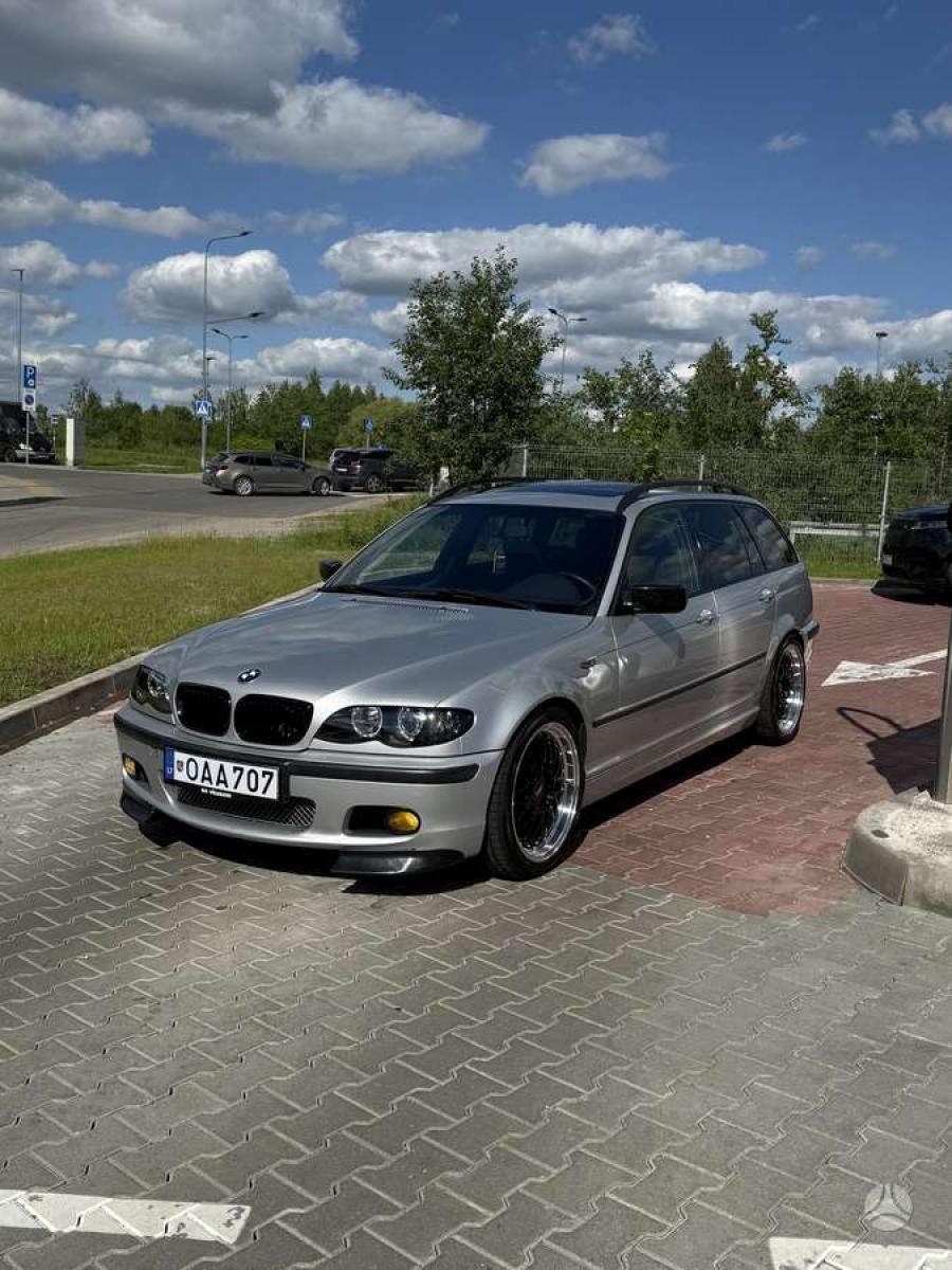 Grey BMW 320 2003 in Vilnius, with an engine capacity of 2.00 L and mileage of 300 thousand km for 4700 €, photo 19 on AUTOMOTO.COM.LV