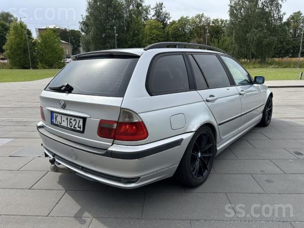 Pelēks BMW 320 2003 Rīga, ar dzinēja tilpumu 2.00 L un nobraukumu 548 tūkst. km par 2100 €, foto 3 vietnē AUTOMOTO.COM.LV