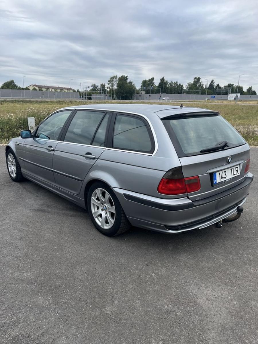 Grey BMW 320 2003 in Parnu, with an engine capacity of 2.00 L and mileage of 391 thousand km for 2499 €, photo 18 on AUTOMOTO.COM.LV