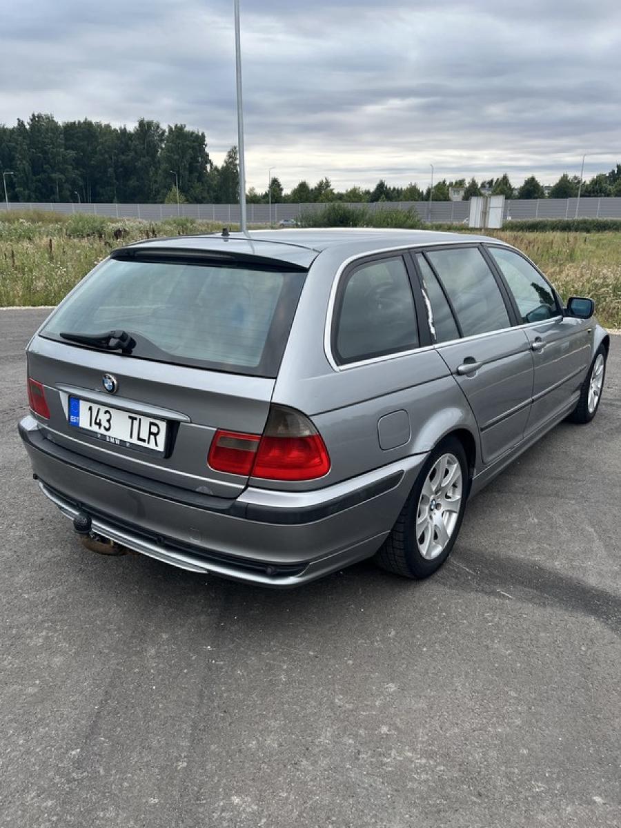 Grey BMW 320 2003 in Parnu, with an engine capacity of 2.00 L and mileage of 391 thousand km for 2499 €, photo 20 on AUTOMOTO.COM.LV