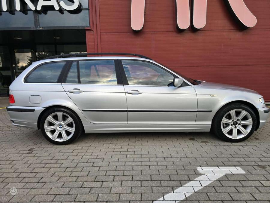 Grey BMW 320 2003 in Utena, with an engine capacity of 2.00 L and mileage of 301 thousand km for 2400 €, photo 8 on AUTOMOTO.COM.LV