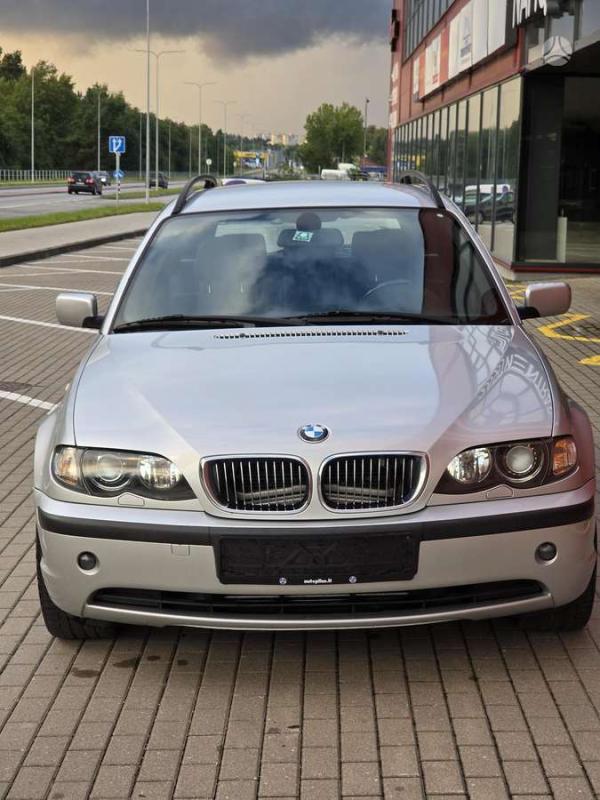 Pelēks BMW 320 2003 Utena, ar dzinēja tilpumu 2.00 L un nobraukumu 301 tūkst. km par 2400 €, foto 10 vietnē AUTOMOTO.COM.LV
