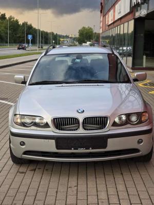 Grey BMW 320 2003 in Utena, with an engine capacity of 2.00 L and mileage of 301 thousand km for 2400 €, photo 11 on AUTOMOTO.COM.LV
