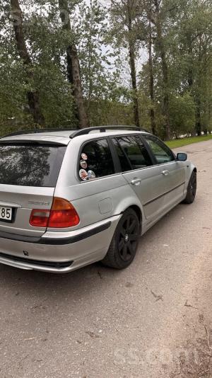 Pelēks BMW 320 2003 Rīga, ar dzinēja tilpumu 2.00 L un nobraukumu 440 tūkst. km par 1400 €, foto 4 vietnē AUTOMOTO.COM.LV