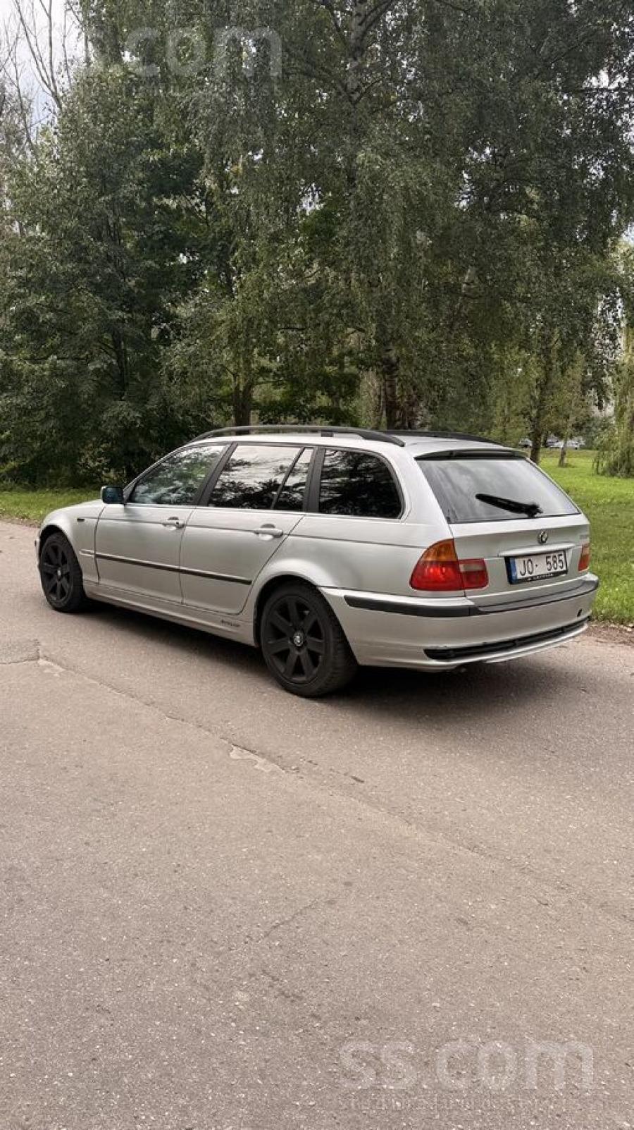 Pelēks BMW 320 2003 Rīga, ar dzinēja tilpumu 2.00 L un nobraukumu 440 tūkst. km par 1400 €, foto 8 vietnē AUTOMOTO.COM.LV