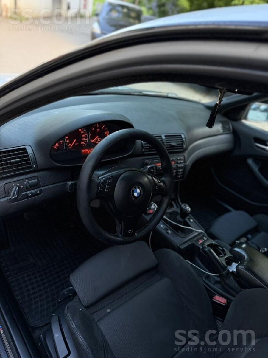 Grey BMW 320 2004 in Riga, with an engine capacity of 2.00 L and mileage of 364 thousand km for 2000 €, photo 6 on AUTOMOTO.COM.LV