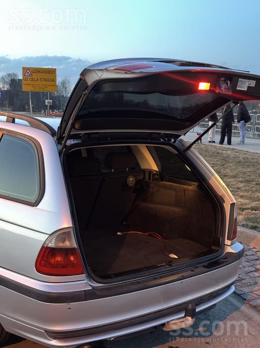 Pelēks BMW 320 2004 Rīga, ar dzinēja tilpumu 2.00 L un nobraukumu 356 tūkst. km par 2700 €, foto 6 vietnē AUTOMOTO.COM.LV