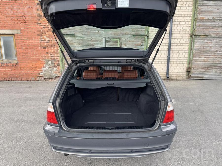 Pelēks BMW 320 2004 Cēsis, ar dzinēja tilpumu 2.00 L un nobraukumu 235 tūkst. km par 3150 €, foto 24 vietnē AUTOMOTO.COM.LV