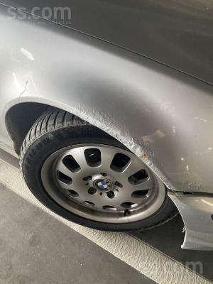 Grey BMW 320 2004 in Riga, with an engine capacity of 2.00 L and mileage of 364 thousand km for 1000 €, photo 8 on AUTOMOTO.COM.LV