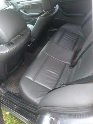 Pelēks BMW 320 2004 Bauska, ar dzinēja tilpumu 2.00 L un nobraukumu 275 tūkst. km par 1650 €, foto 6 vietnē AUTOMOTO.COM.LV