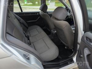 Grey BMW 320 2004 in Cesis, with an engine capacity of 2.00 L and mileage of 365 thousand km for 1700 €, photo 10 on AUTOMOTO.COM.LV