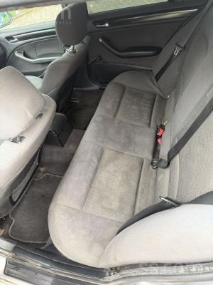 Pelēks BMW 320 2004 Talsi, ar dzinēja tilpumu 2.00 L un nobraukumu 330 tūkst. km par 2000 €, foto 7 vietnē AUTOMOTO.COM.LV