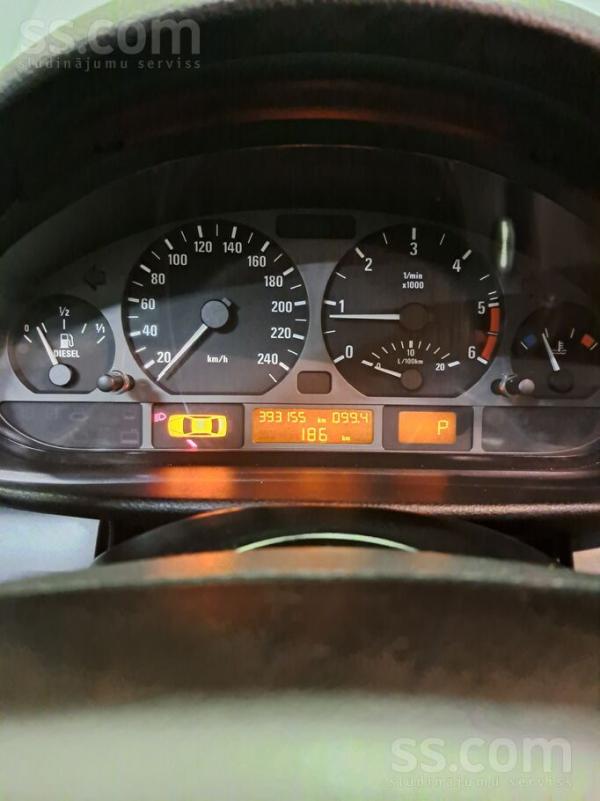БМВ 320 2004 в Кулдига на AUTOMOTO.COM.LV Серый БМВ 320 2004 в Кулдига, объемом двигателя 2.00 л и пробегом 393 тыс. км за 1700 €, фото 10 на AUTOMOTO.COM.LV