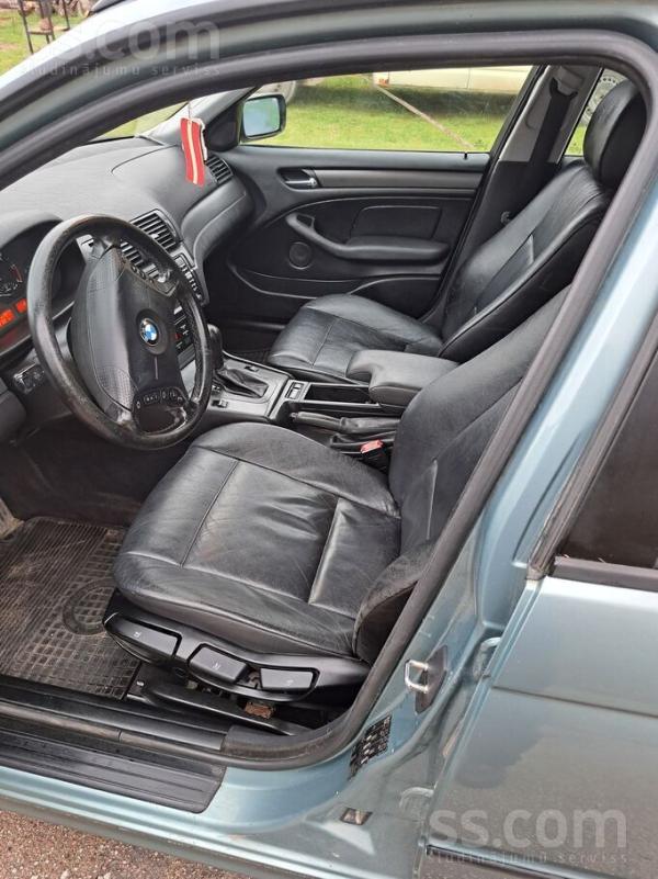 БМВ 320 2004 в Кулдига на AUTOMOTO.COM.LV Серый БМВ 320 2004 в Кулдига, объемом двигателя 2.00 л и пробегом 393 тыс. км за 1700 €, фото 11 на AUTOMOTO.COM.LV