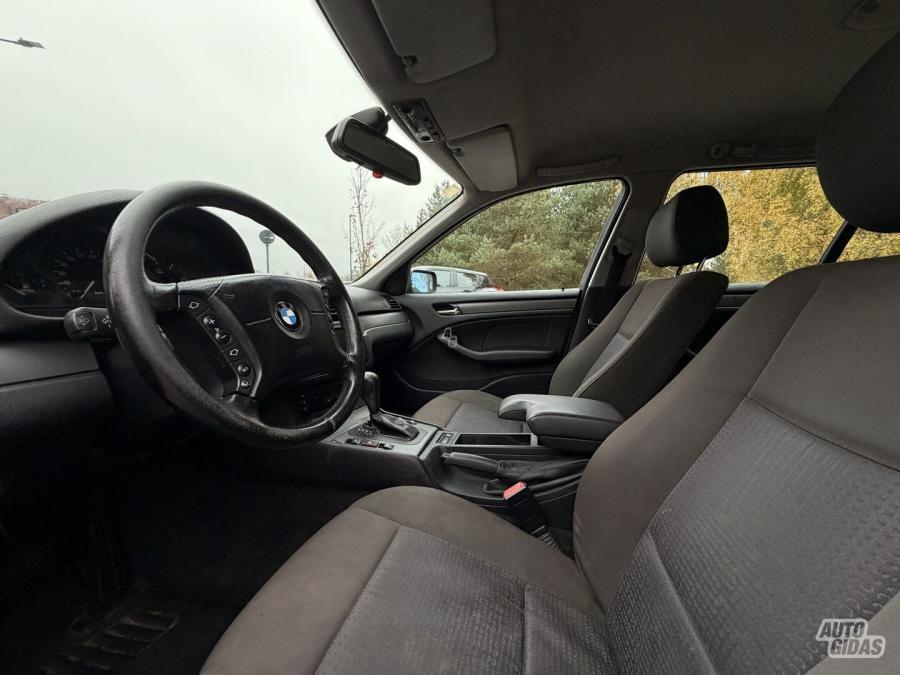 Pelēks BMW 320 2004 Viļņa, ar dzinēja tilpumu 2.00 L un nobraukumu 323 tūkst. km par 1850 €, foto 13 vietnē AUTOMOTO.COM.LV