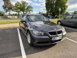 Grey BMW 320 2005 in Riga, with an engine capacity of 2.00 L and mileage of 471 thousand km for 3100 €, photo 1 on AUTOMOTO.COM.LV