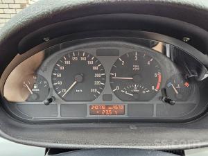 Grey BMW 320 2005 in Ventspils, with an engine capacity of 2.00 L and mileage of 341 thousand km for 1650 €, photo 12 on AUTOMOTO.COM.LV