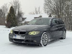Pelēks BMW 320 2005 Šauļi, ar dzinēja tilpumu 2.00 L un nobraukumu 228 tūkst. km par 2950 €, foto  vietnē AUTOMOTO.COM.LV
