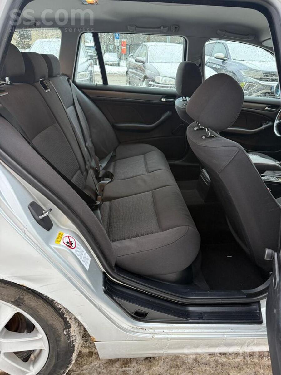Grey BMW 320 2005 in Riga, with an engine capacity of 2.00 L and mileage of 324 thousand km for 2500 €, photo 15 on AUTOMOTO.COM.LV