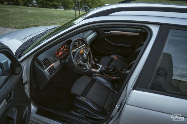 Pelēks BMW 320 2005 Viļņa, ar dzinēja tilpumu 2.00 L un nobraukumu 315 tūkst. km par 2100 €, foto 9 vietnē AUTOMOTO.COM.LV