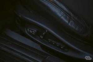Grey BMW 320 2005 in Vilnius, with an engine capacity of 2.00 L and mileage of 315 thousand km for 2100 €, photo 16 on AUTOMOTO.COM.LV